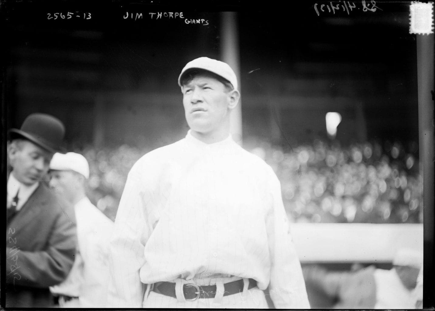 Native American Athletes Who Made History - PowWows.com