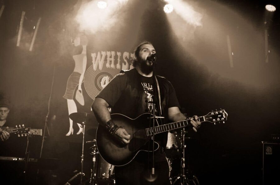 Cherokee Nation's Wayne Garner Band a country music hit! - PowWows.com