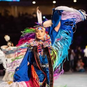 Fancy Shawl Dancing | Women's Fancy Shawl Dance History & More ...