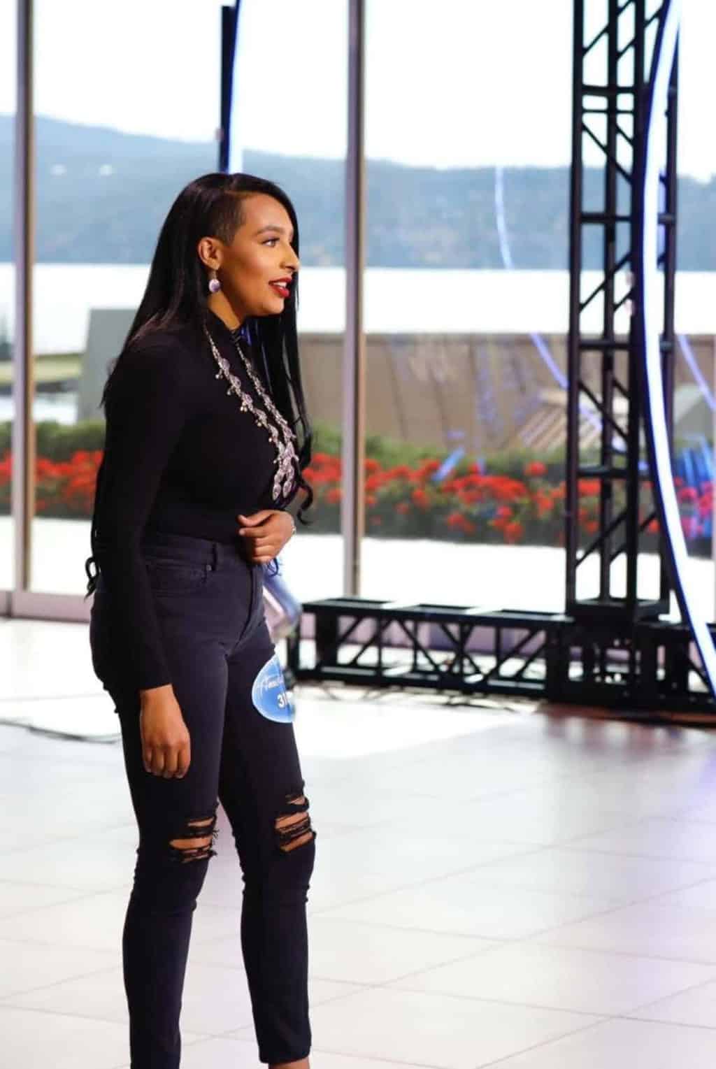 Lumbee woman Alexis Jones wins Golden Ticket on American Idol - PowWows.com